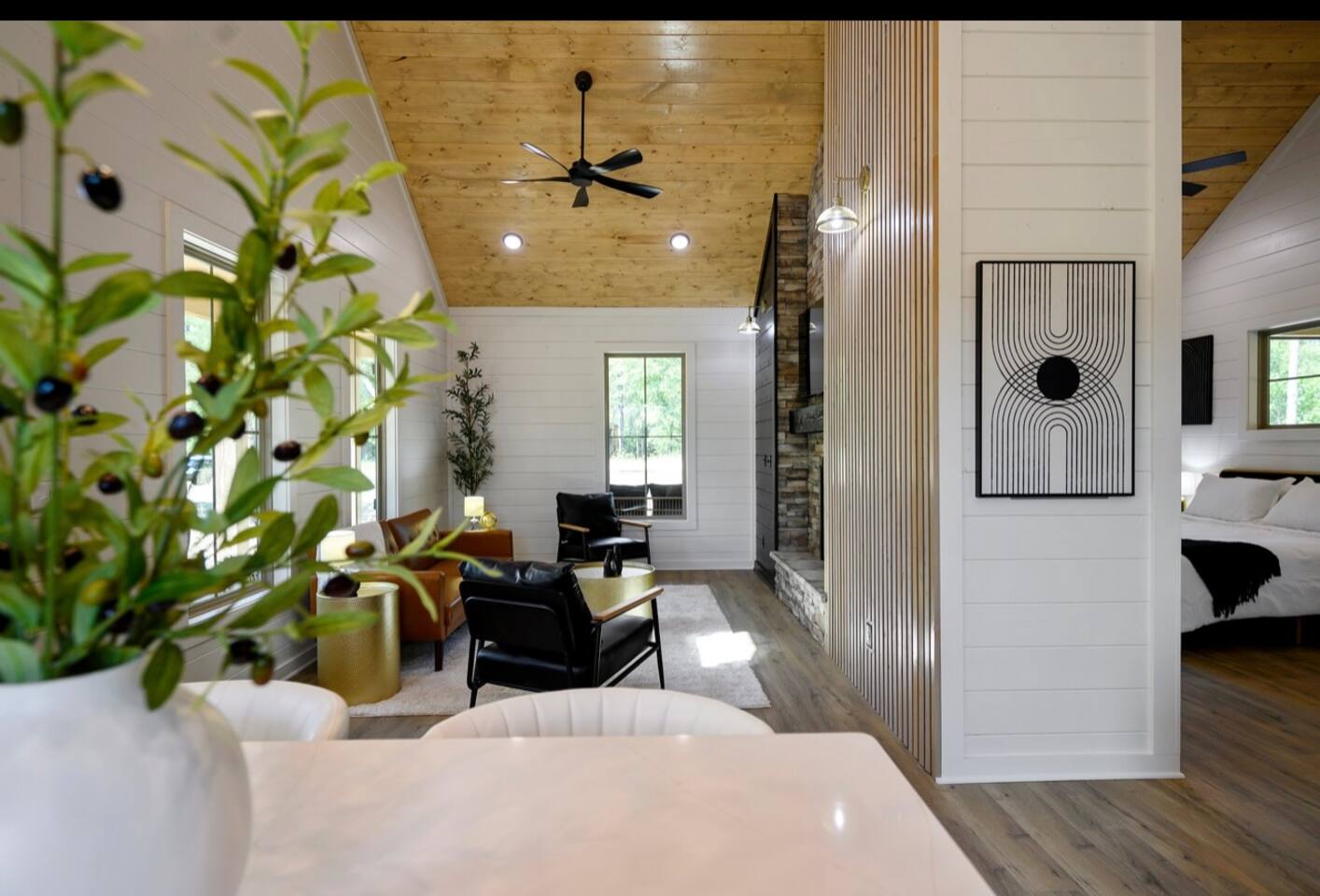 Summer Special! Cozy couples cabin w/ hot tub - Holiday Home | Romantic ...